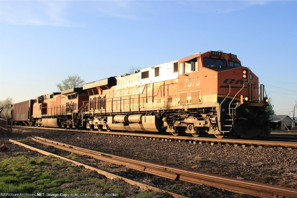 BNSF 7579